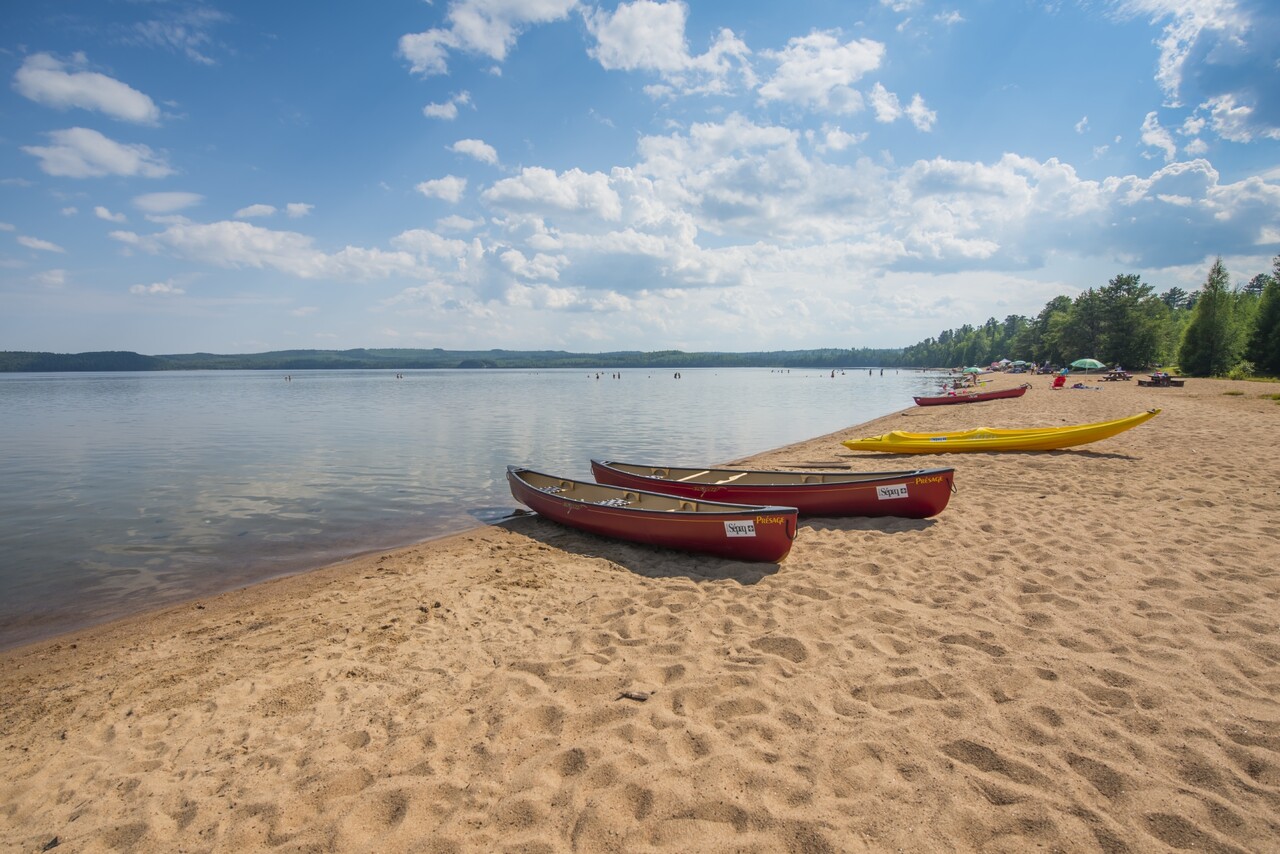 15 campings en Mauricie pour planter sa tente au bord de l'eau ...